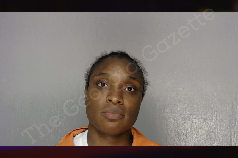 Danielle Holt's Instagram, Twitter & Facebook on IDCrawl