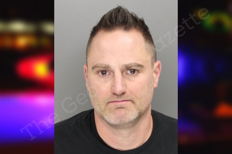 Sean Crowe – The Georgia Gazette