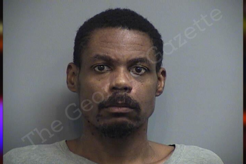 Ronald Jones – The Georgia Gazette