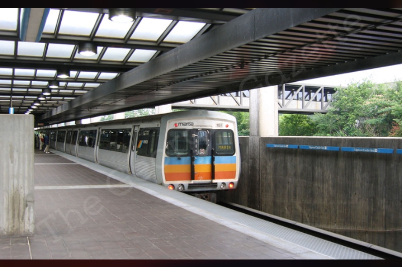 MARTA officer witnesses man stab two people at Atlanta train station ...