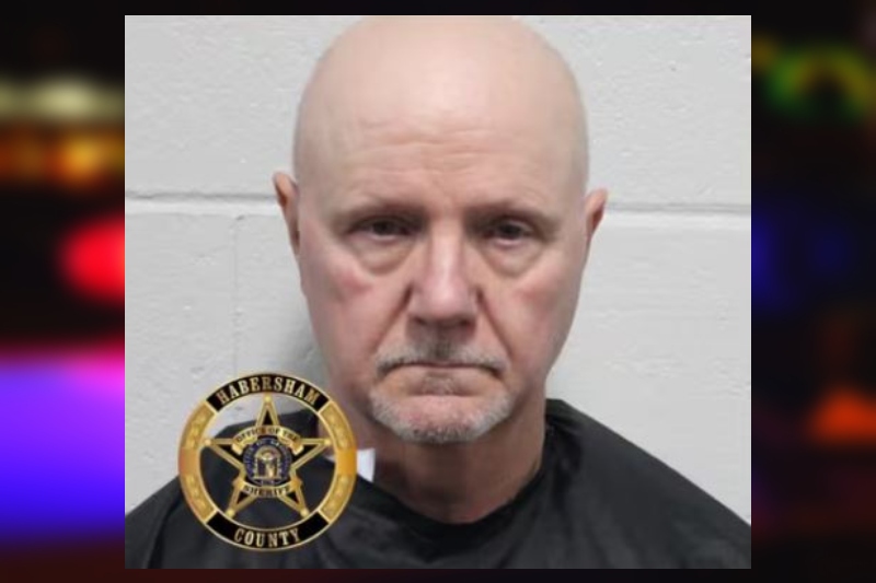 GA police lieutenant arrested after touching, kissing inmate in ...